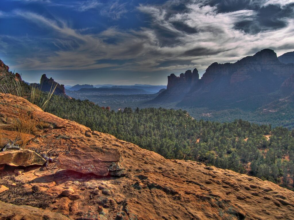 Vultee Arch in Sedona, Arizona | Vultee Arch Trail | Sedona.org